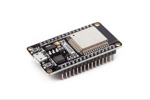 ESP32 board guide: features, applications & how to use it
